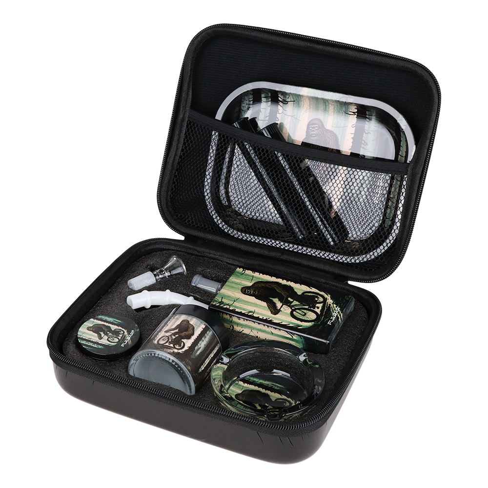 Bigfoot Rides Smoker's Travel Kit | Pulsar Design Series Pipe Sets ...